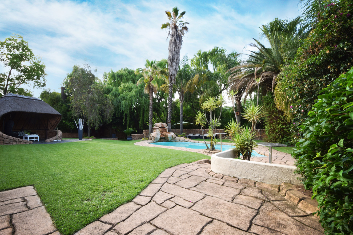 Luxury guest house, accommodation, Jukskei Park, Fourways, Randburg ...